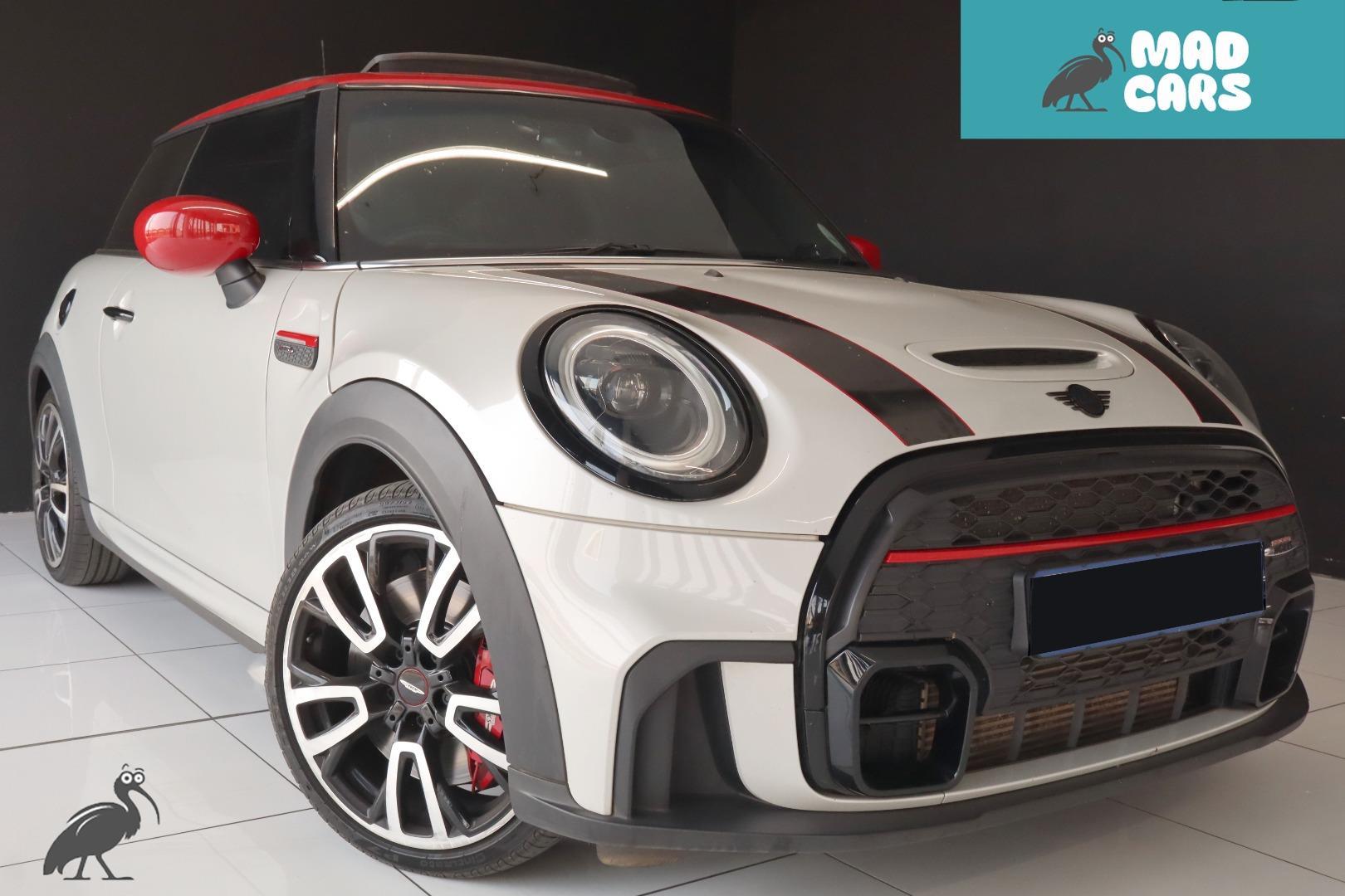 2021 MINI Cooper JCW Steptronic Q2FyTGlzdGluZzo1ODUyNjU R399950 | Avo Auto
